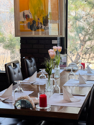 모나밸리 샐러드바, “맛있는 파스타에 신선한 샐러드와 연어까지”